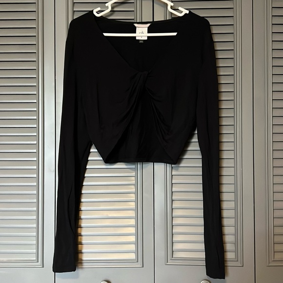 CAbi | Tops | Cabi Twist Knot Crop M | Poshmark